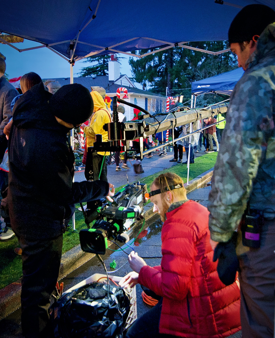 Famous Menashe family Christmas lights featured on ABC television; But ...