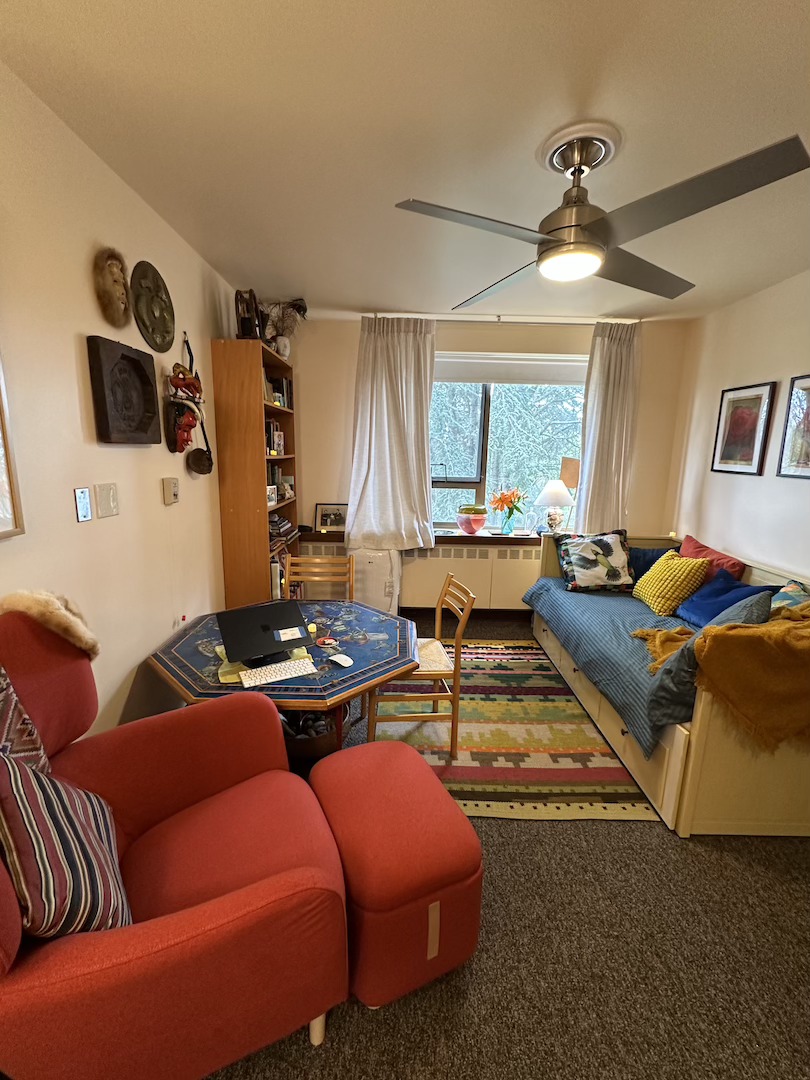 Jennifer's View: Downsizing and Uprising; The Carrasco Method ...