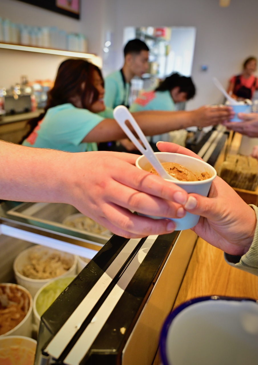 Molly Moon's scoops up new location in West Seattle Junction | Westside ...